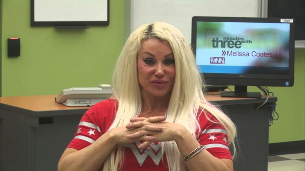 Wwe Melissa Coates : Melissa Coates: Ex-WWE Star Known as 'Super Genie ...